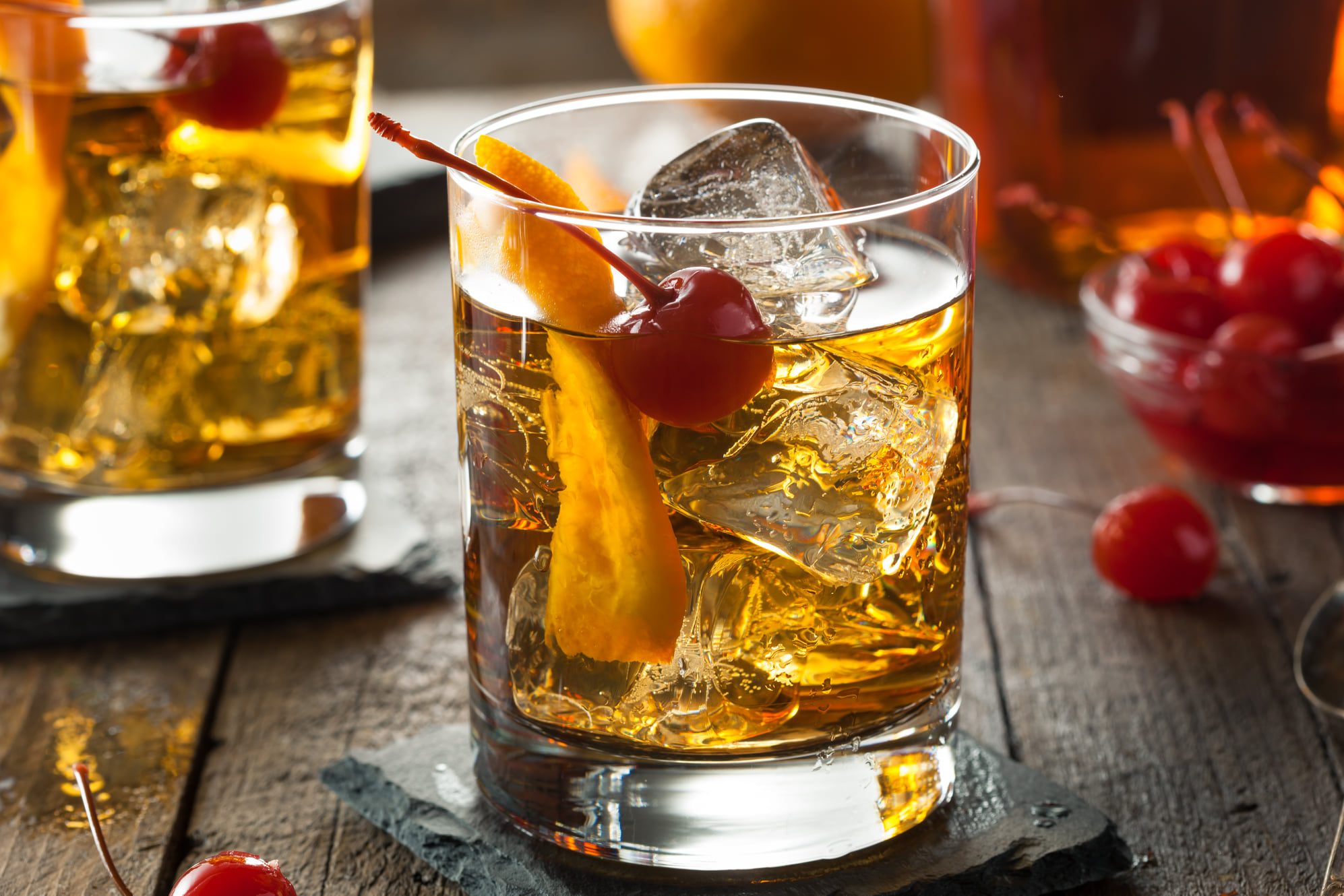 Must Try 4 Classic Bourbon Cocktails Recipes Travel And Food Network