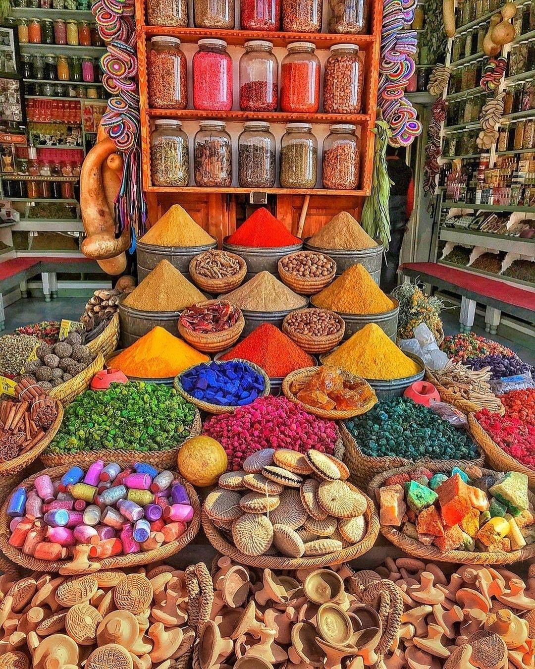 Gordon Ramsay Celebrates Moroccan Cuisine As World's Best - Travel and ...