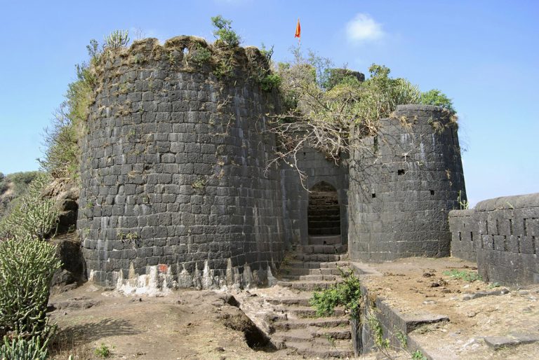 11 Must-Visit Forts of Chhatrapati Shivaji Maharaj in Maharashtra ...